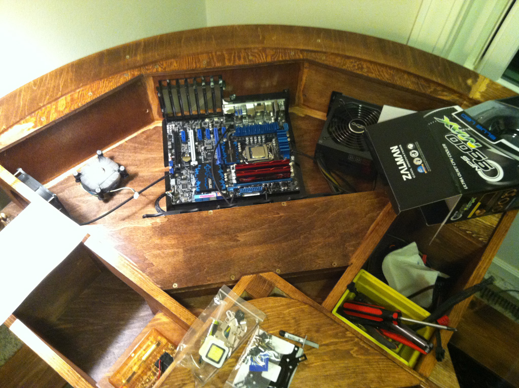 Loren's Projects: The Computer Desk