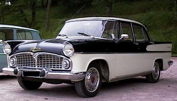 Carro: SIMCA "CHAMBORD'