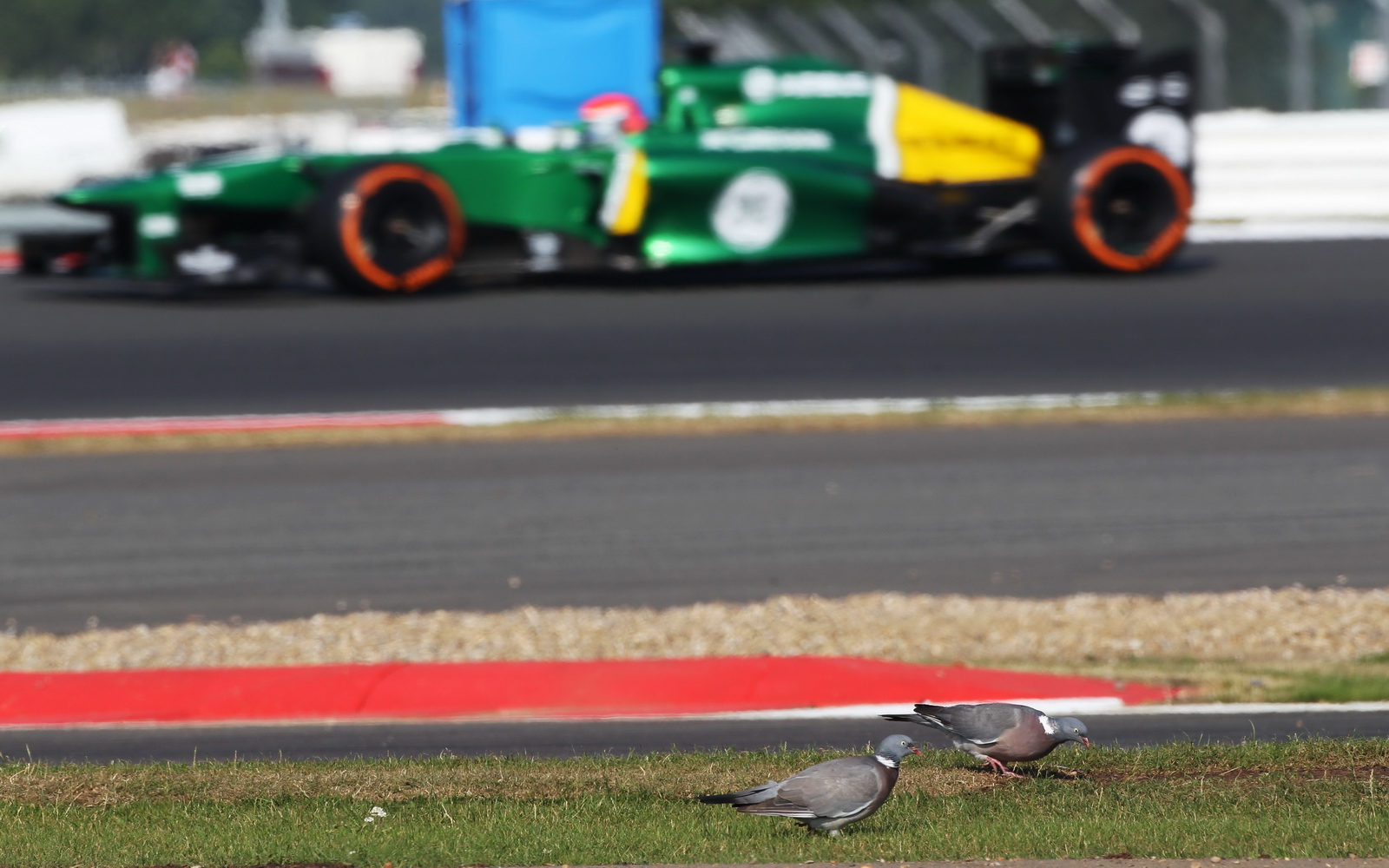 2013 SILVERSTONE TEST: DAY 1 IN HIGH RESOLUTION IMAGES - FORMULA 1