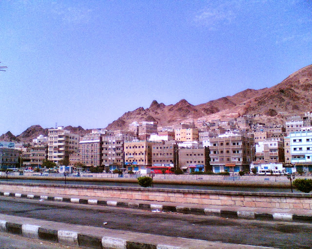 wandering... can't go home: Al Mukalla, an ancient city in Yemen, South ...