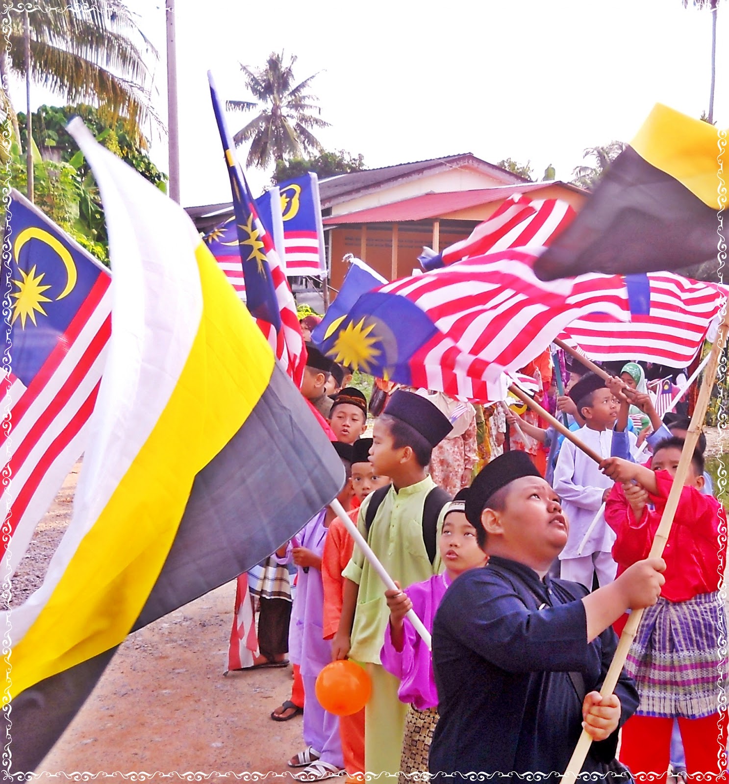Rasa Di Hati: ANAK-ANAK BERSAMA BENDERA