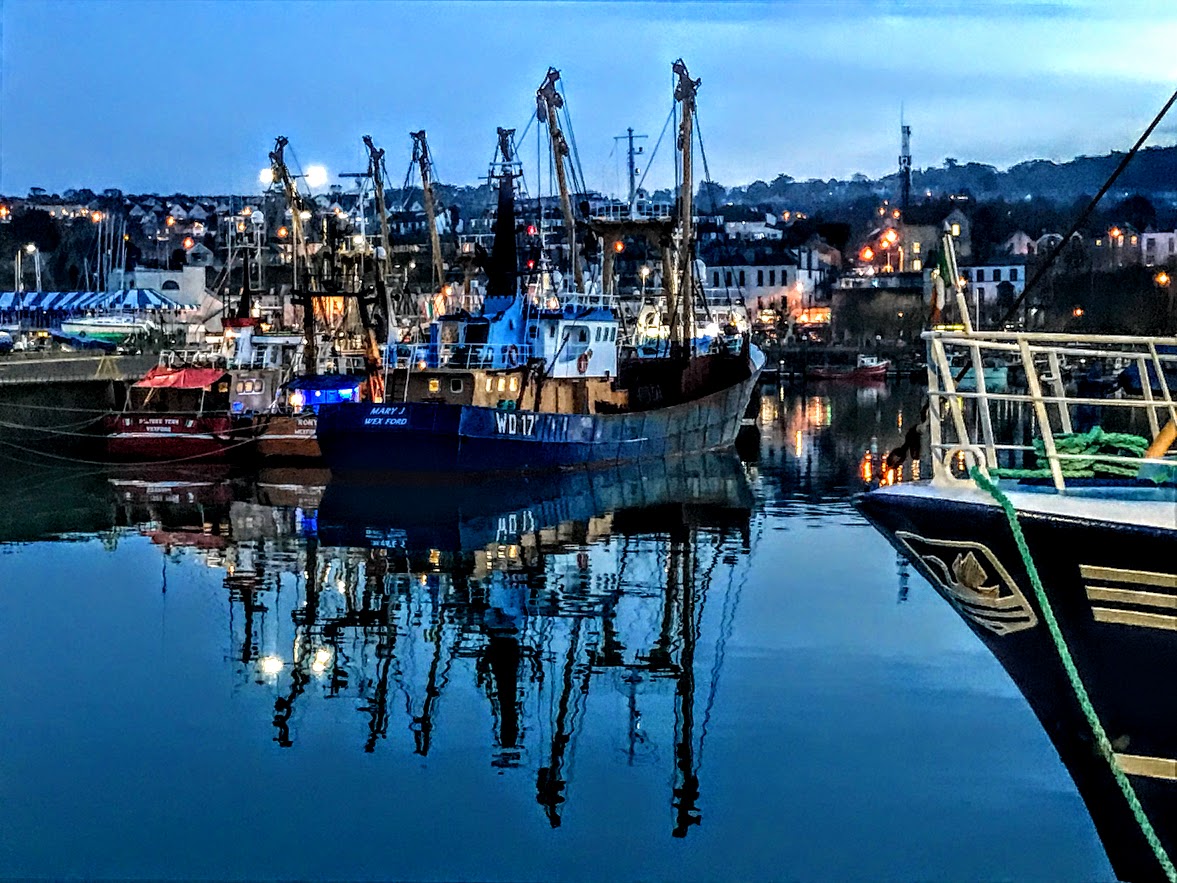 Patrick Comerford: The Burrow Beach in Portrane is collapsing before ...