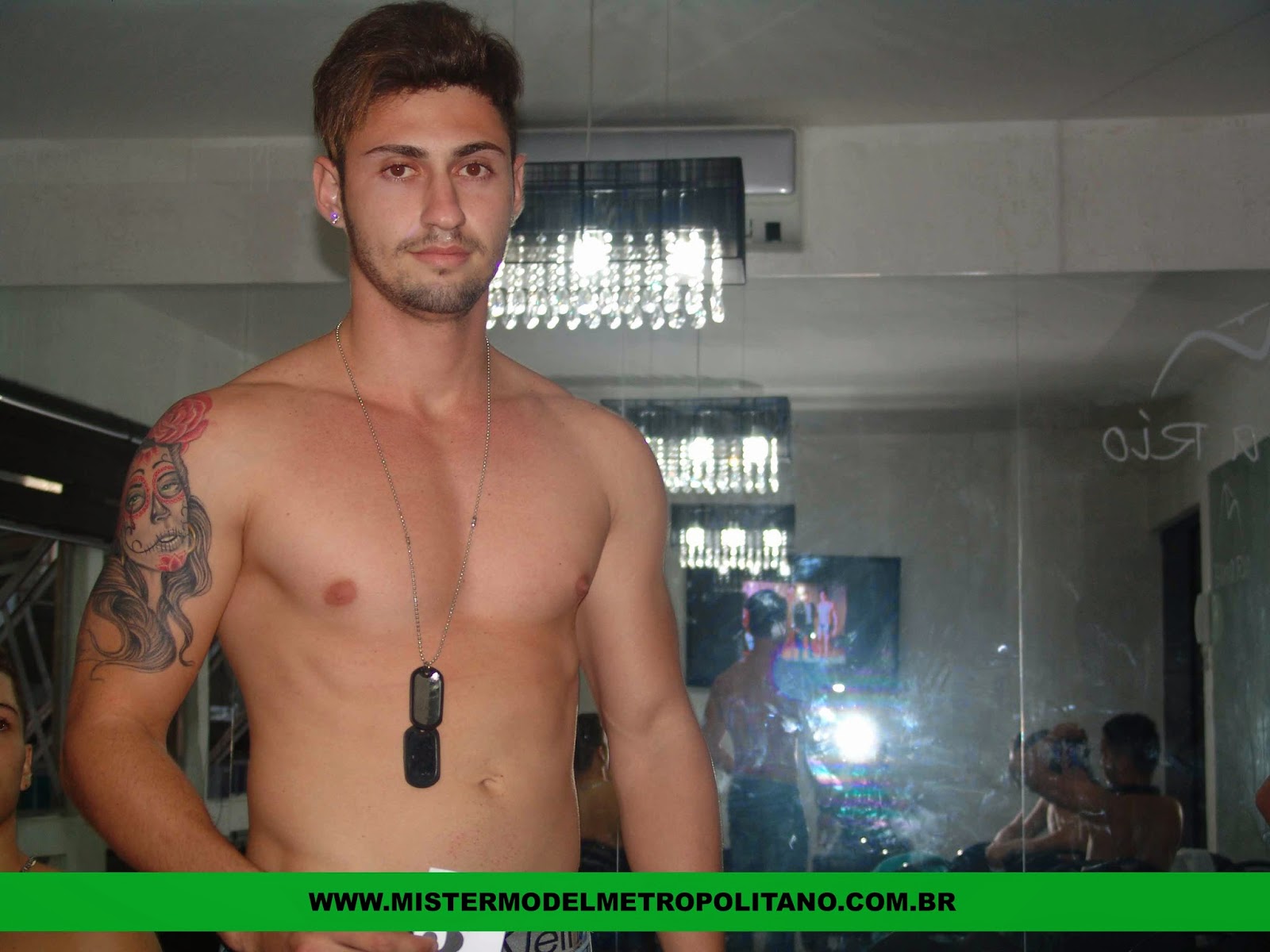 Romeo Rodrigues Moda&Beleza: julho 2014