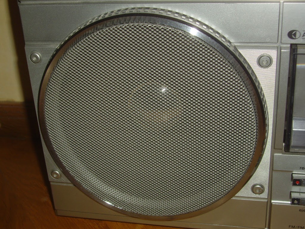 МАГНИТОЛиЯ - бумбоксы, магнитофоны и магнитолы!: Sharp GF-8787H vs ...