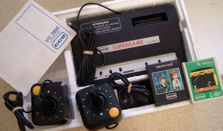 Brazilian Atari 2600 Clones: CCE Supergame VG-2800 (Fonte externa)
