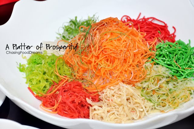 CHASING FOOD DREAMS: Dragon-I Restaurant: Luxurious Chinese New Year ...