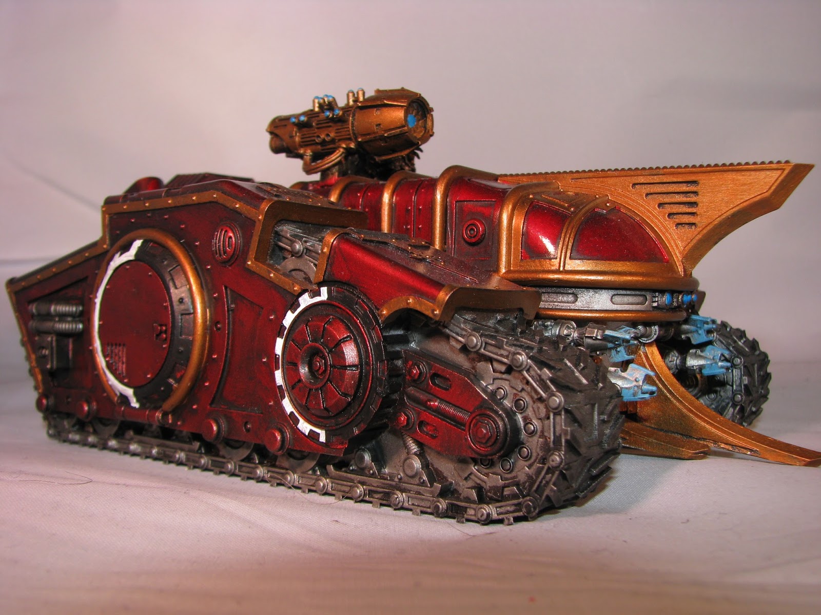 Morgloom's Tenebrous Path: Macrocarid Explorator