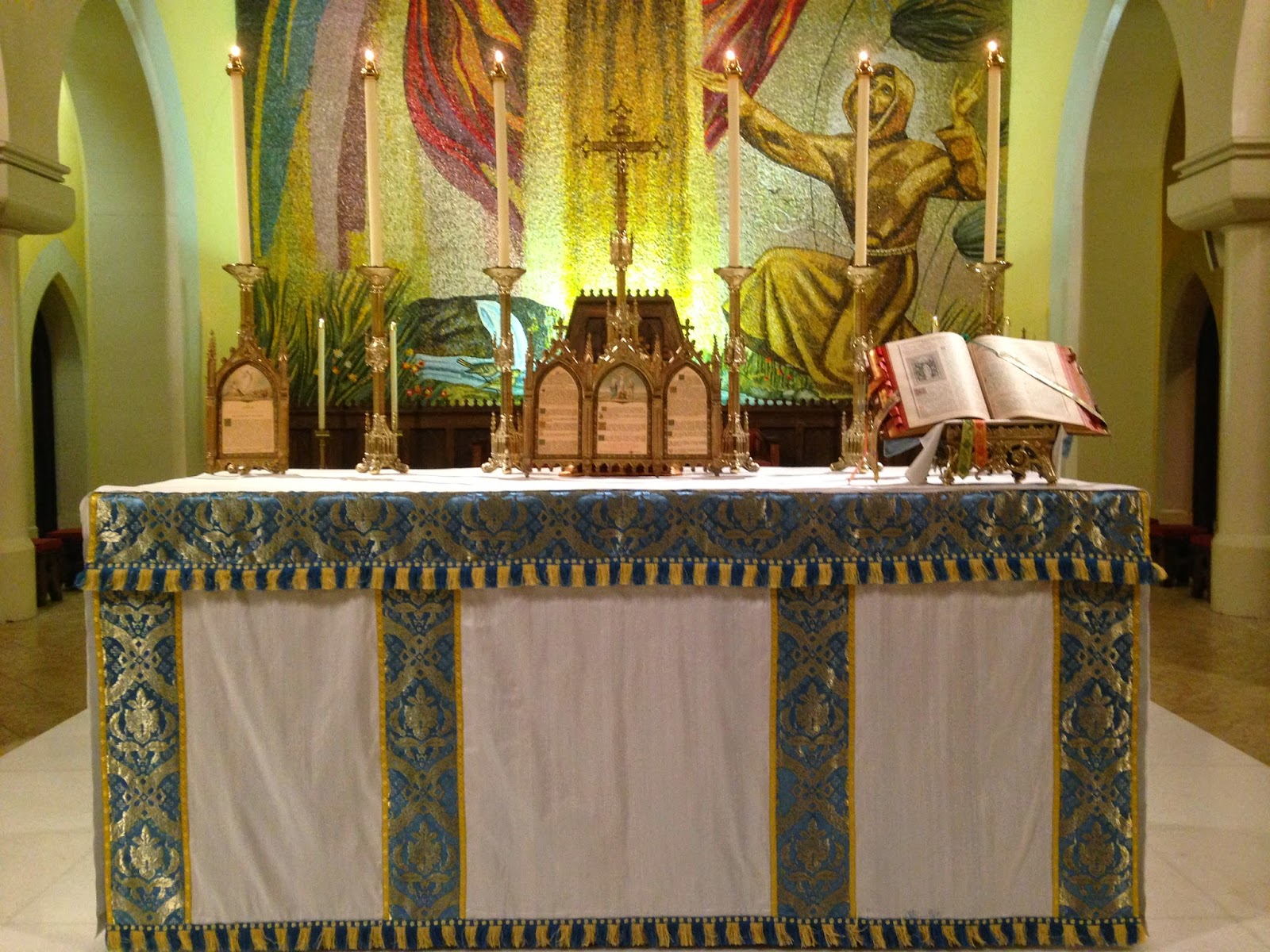 Servimus unum Deum - Latin Mass Altar Serving and Related Matters in ...