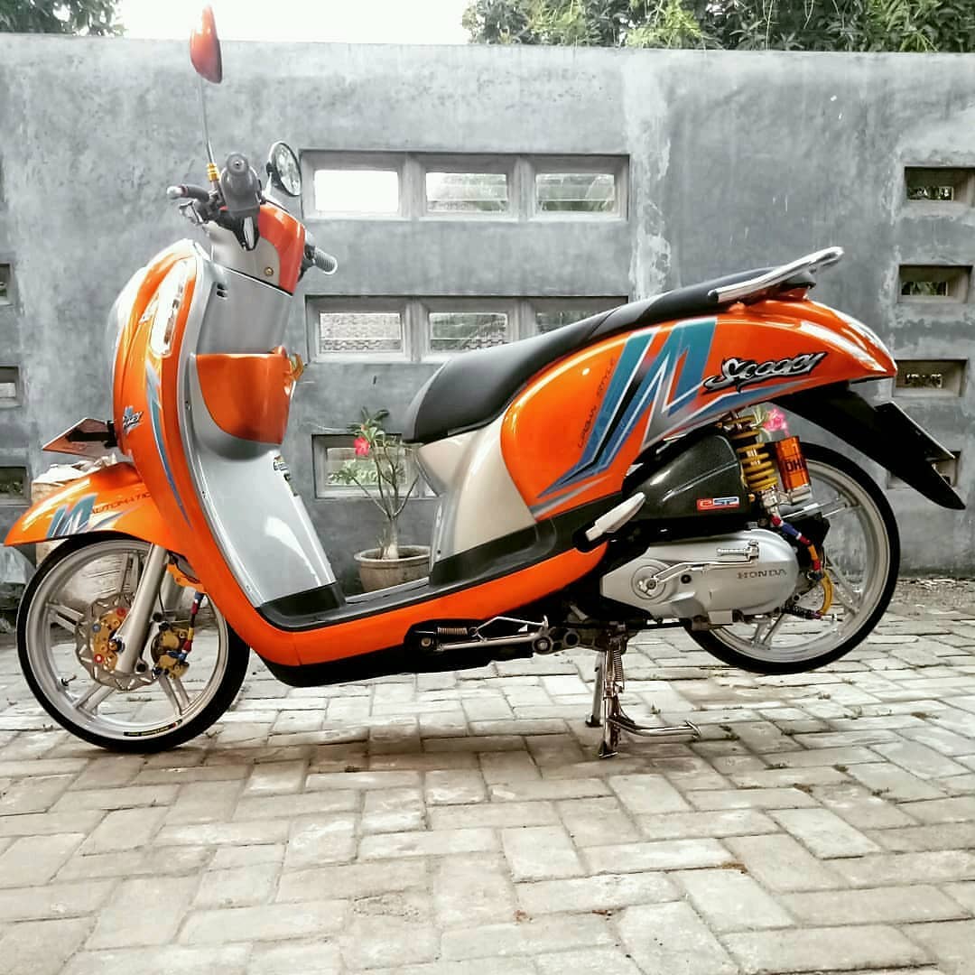65 Foto Modifikasi Scoopy Cutting Stiker Simple Terbaru