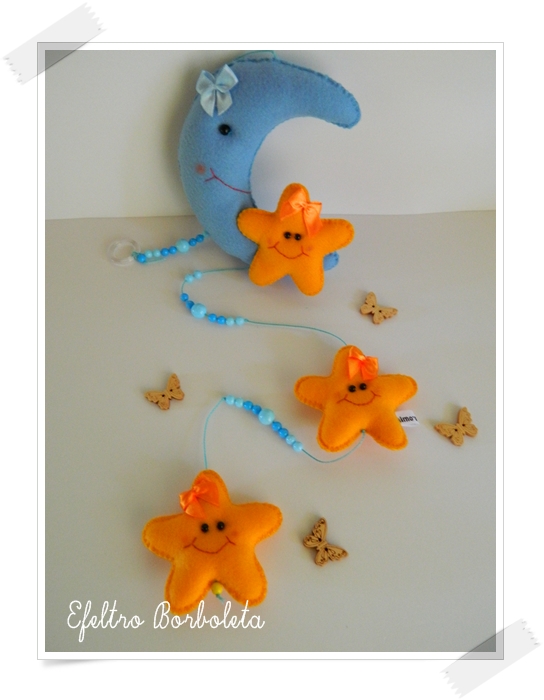 Efeltro Borboleta: Mobile lua e estrelas ♥