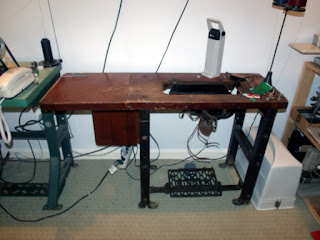 Vintage Sewing Machines: Singer 20U33