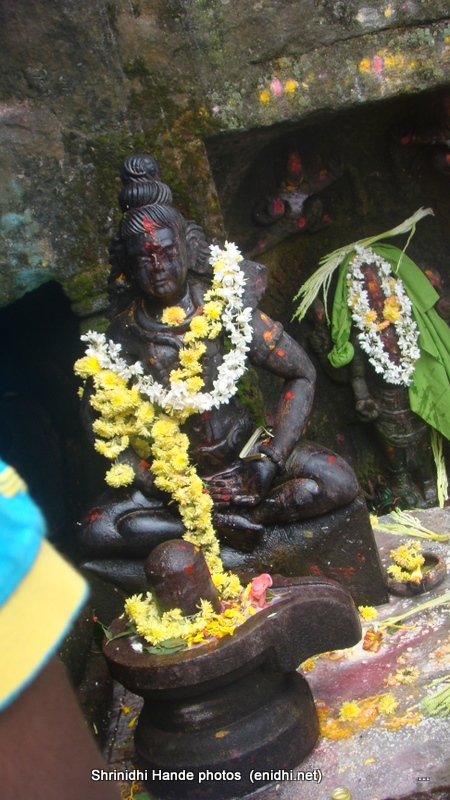 Kalhatti falls ಕಲ್ಹತ್ತಿ ಜಲಪಾತ (Karnataka) - eNidhi India Travel Blog