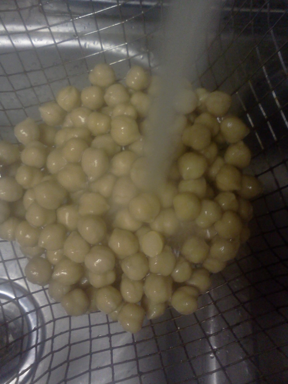 AfroVeganChick: Vegan Baked Chickpea And Green Pea Balls