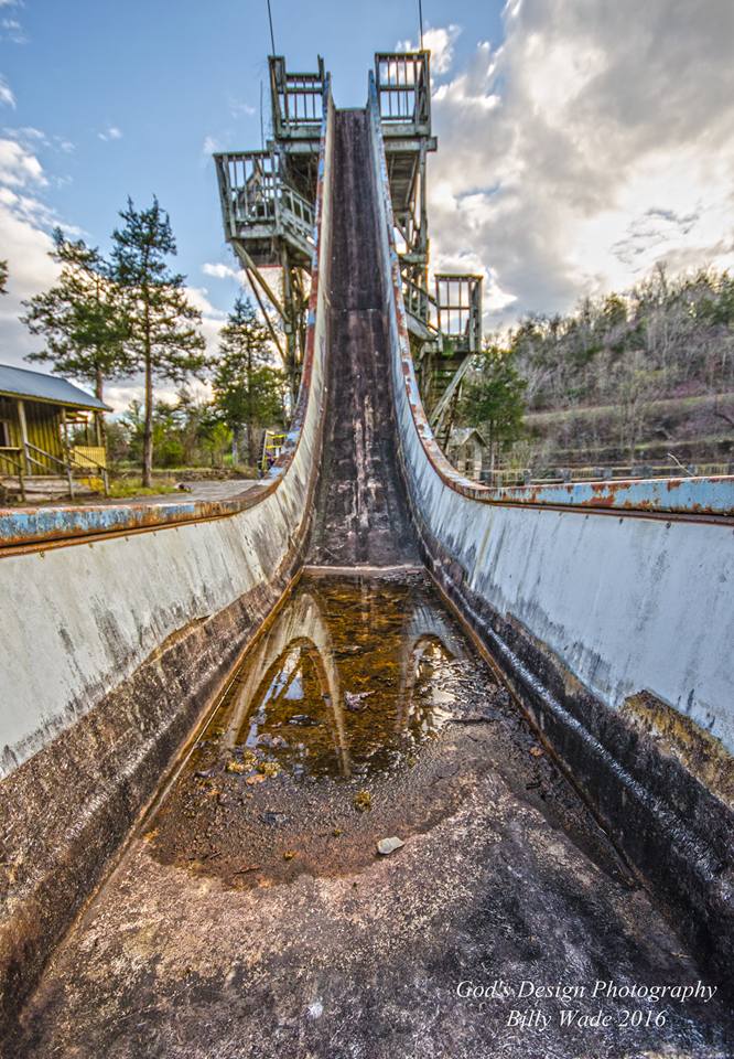 The Ingressors: DOGPATCH USA!!!!!!!!!!!!!!!!