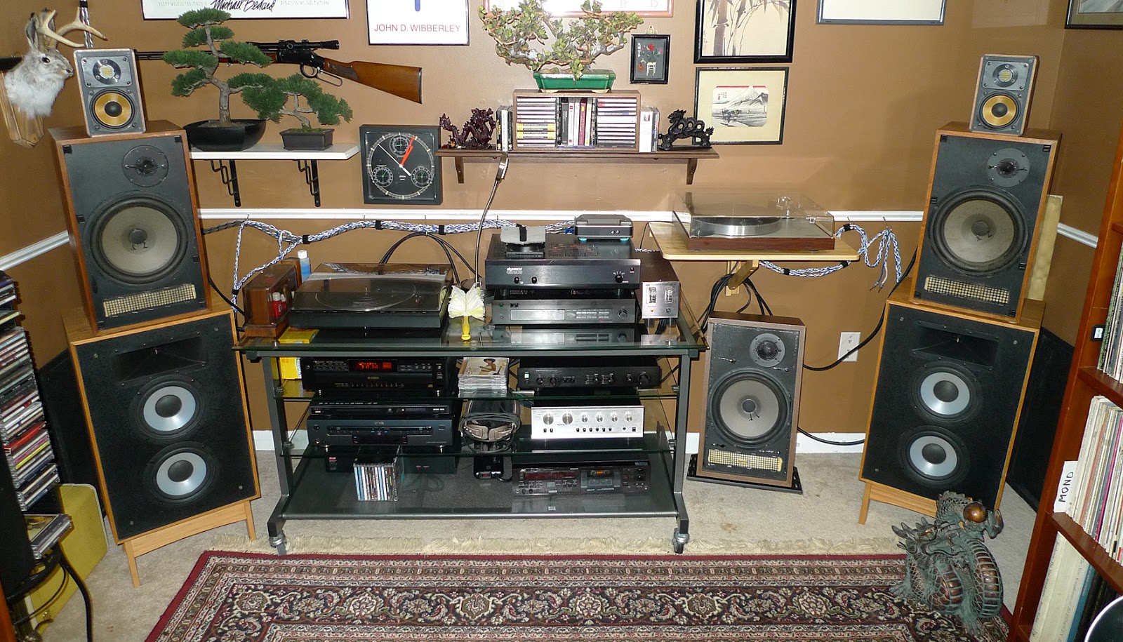 The Robb Collections: Trying the minimalist route: PROTON AI-3000 II ...