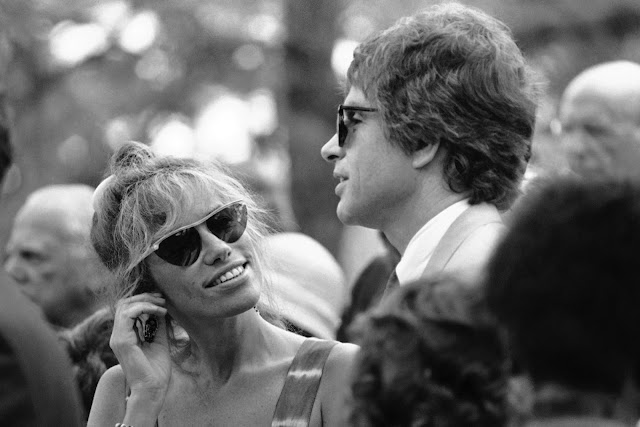 Who Has Warren Beatty Dated? Here’s the “Full” List of His Lovers ...