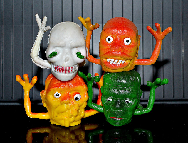 Little Weirdos: Mini figures and other monster toys: Freaky finger ...