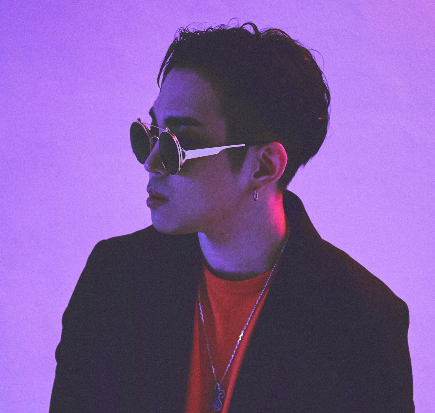 Singer BUMKEY is "DANCING ON GLASS" in new single and live choreography ...