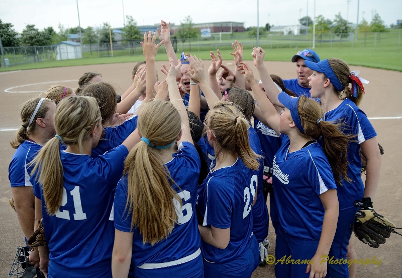 Abrams Photgraphy: Photo shoot at Plattsmouth Girls Softball Game