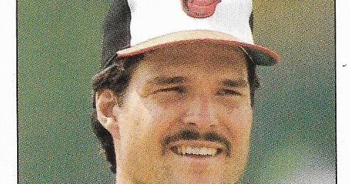 1985 Topps: #106T - Larry Sheets