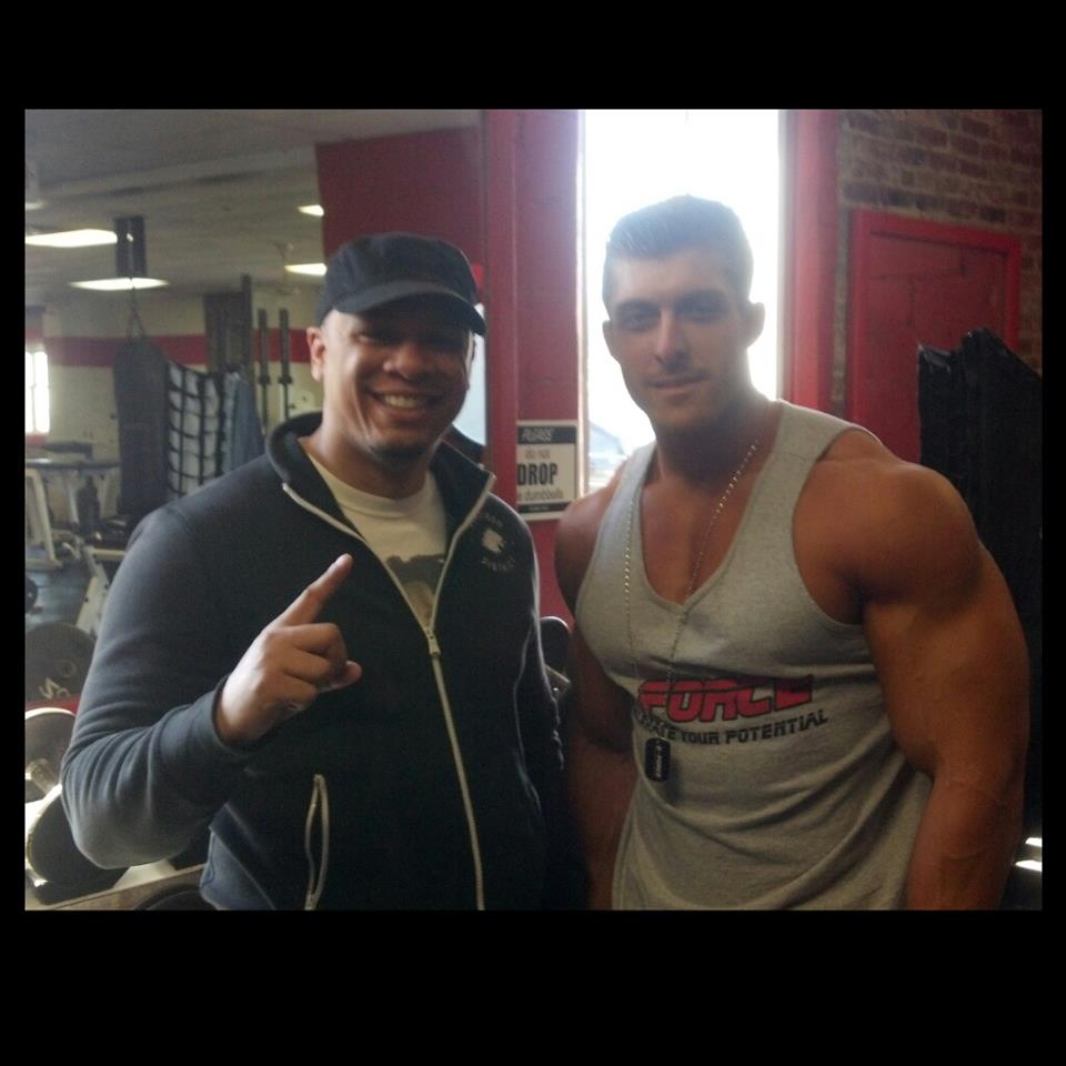 Bodybuilding Junction: Hot Abs Model Jay Amato