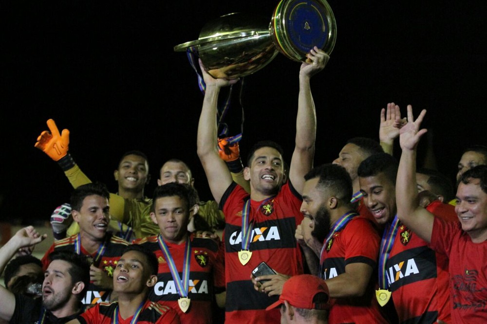 Troféus do Futebol: Sport é campeão pernambucano
