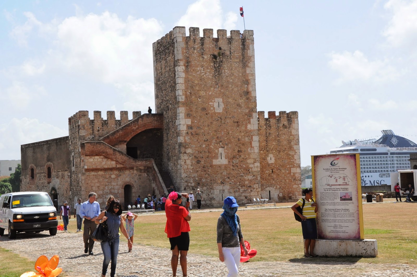 MONUMENTOS¨DOMINICANOS ABREN PUERTAS PARA CELEBRAR ¨NOCHE LARGA DE LOS ...