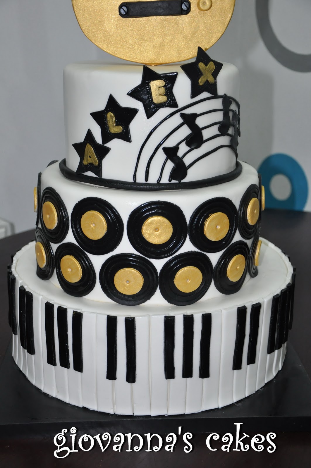 giovanna's cakes: music & cake:))