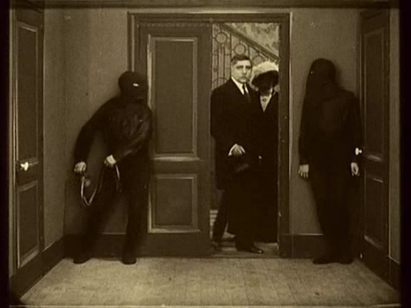 La décima víctima: EAM # 21: Fantomas III - El muerto que mata, de ...