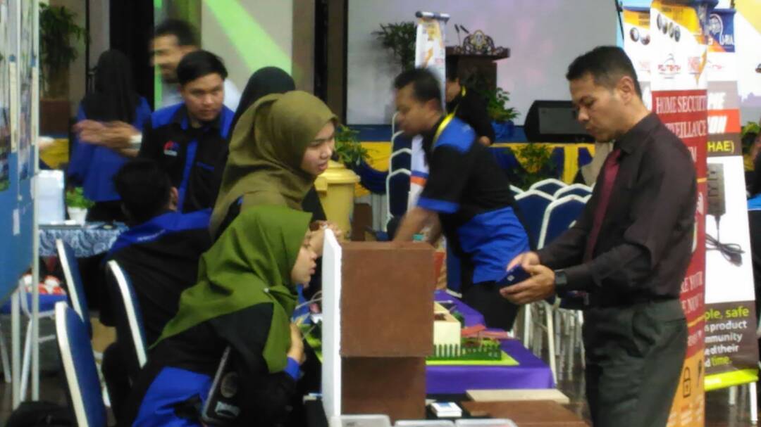 AKTIVITI : Kejayaan JTMK PMS Di Pertandingan Inovasi...