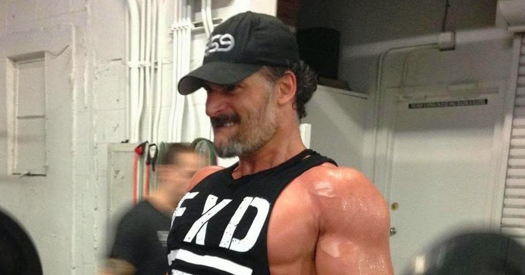 VJBrendan.com: Joe Manganiello - "Getting ready for #MagicMikeXXL"