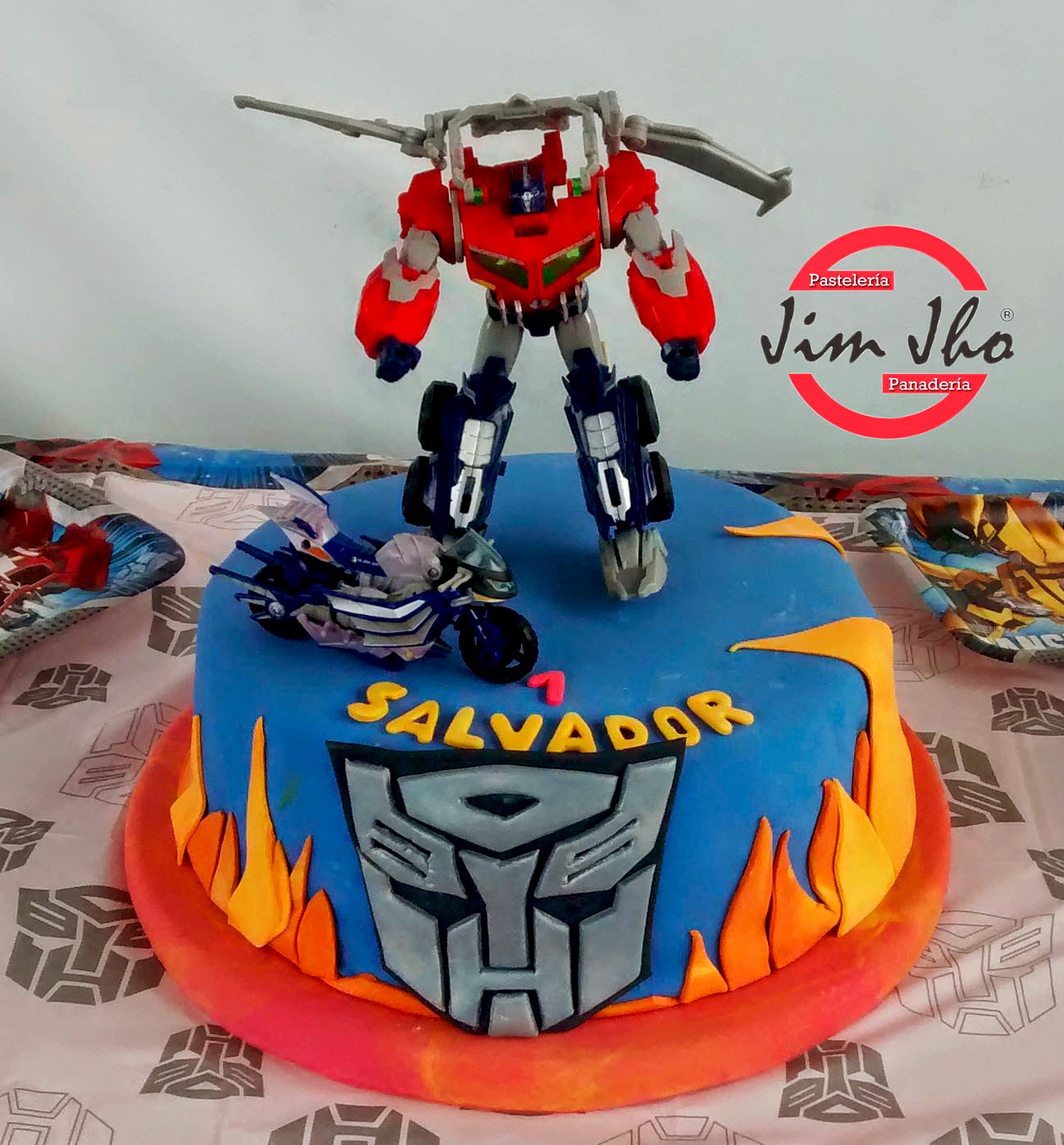 Torta Transformers | Pastelería JimJho