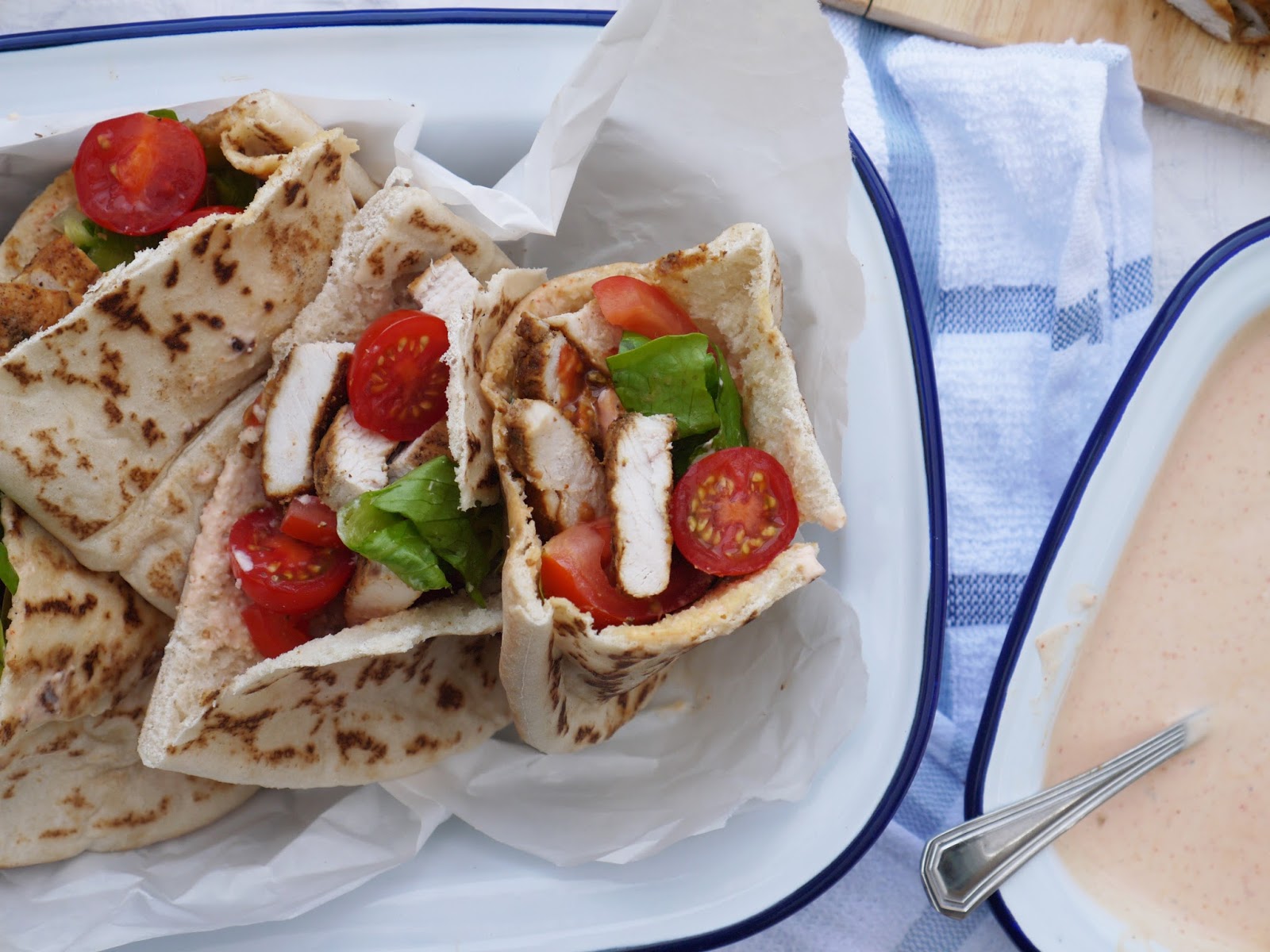 This Muslim Girl Bakes: Chicken Pittas with Spicy Garlic Sauce.