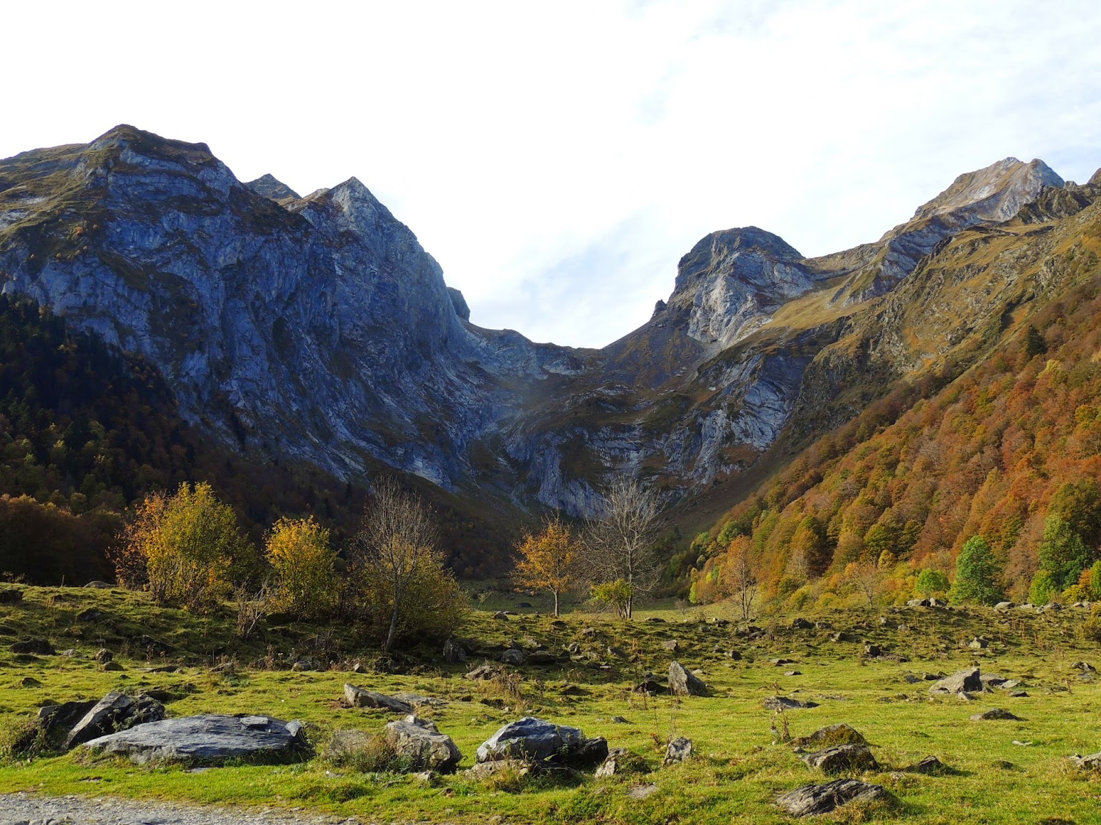 Les Pyrénées: Photos, randonnées, paysages et rencontres: Le Lac deth ...