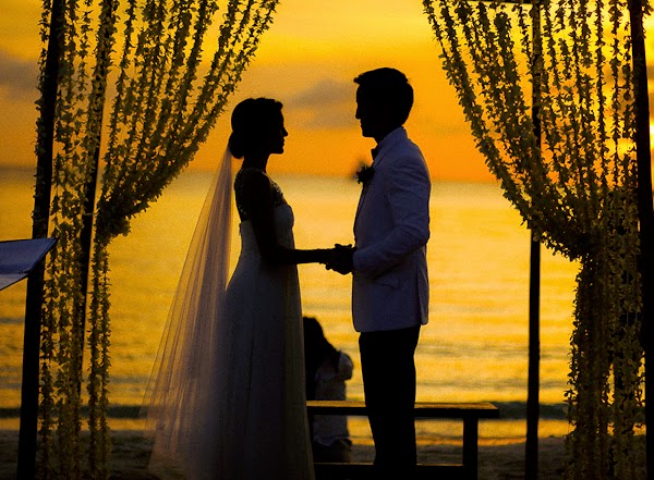 Rebellious Bunch: Boracay Weddings/Amanda Tirol ~ The Rebellious Brides