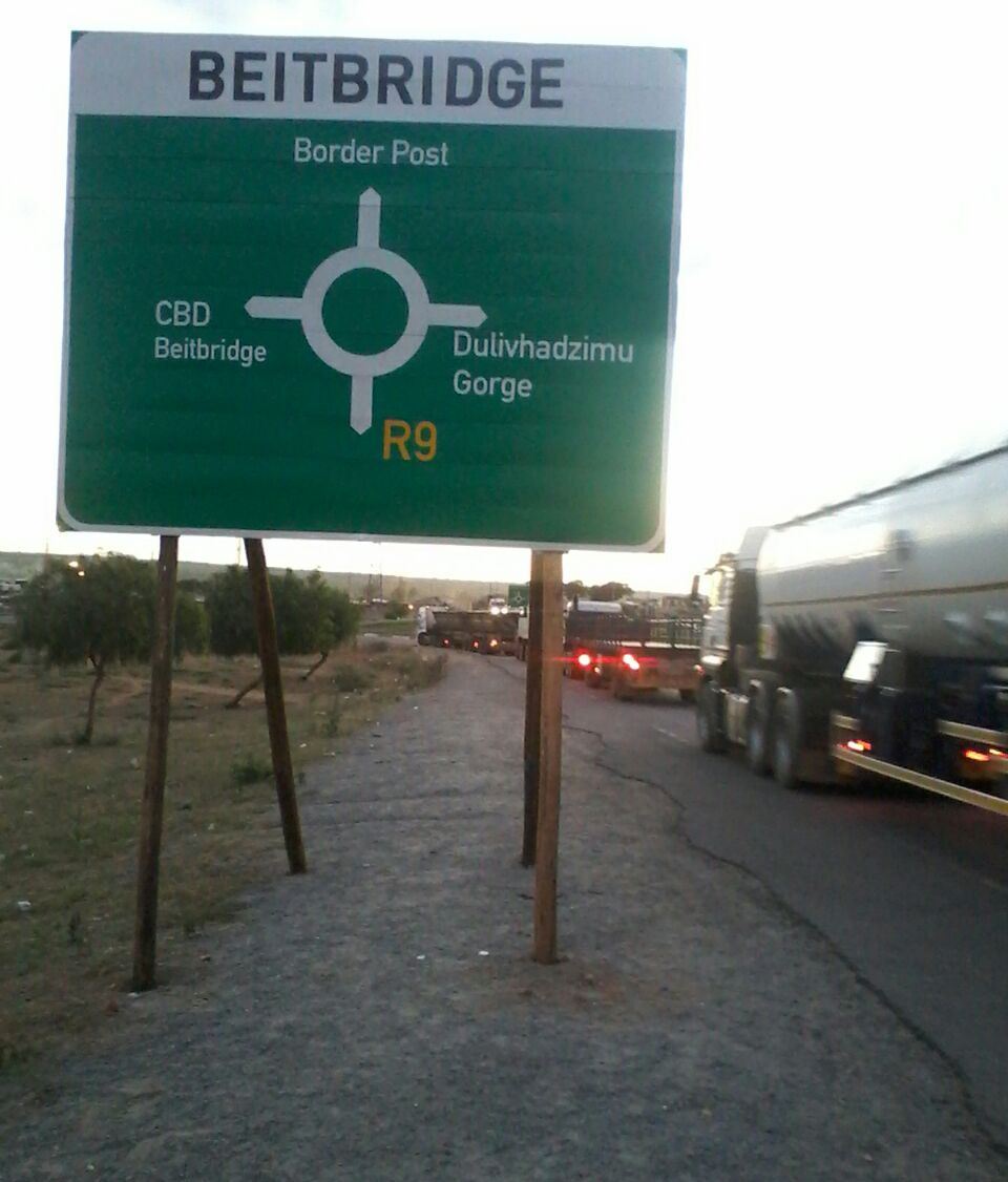 Crossing Beitbridge: Crossing The Border In Five Minutes
