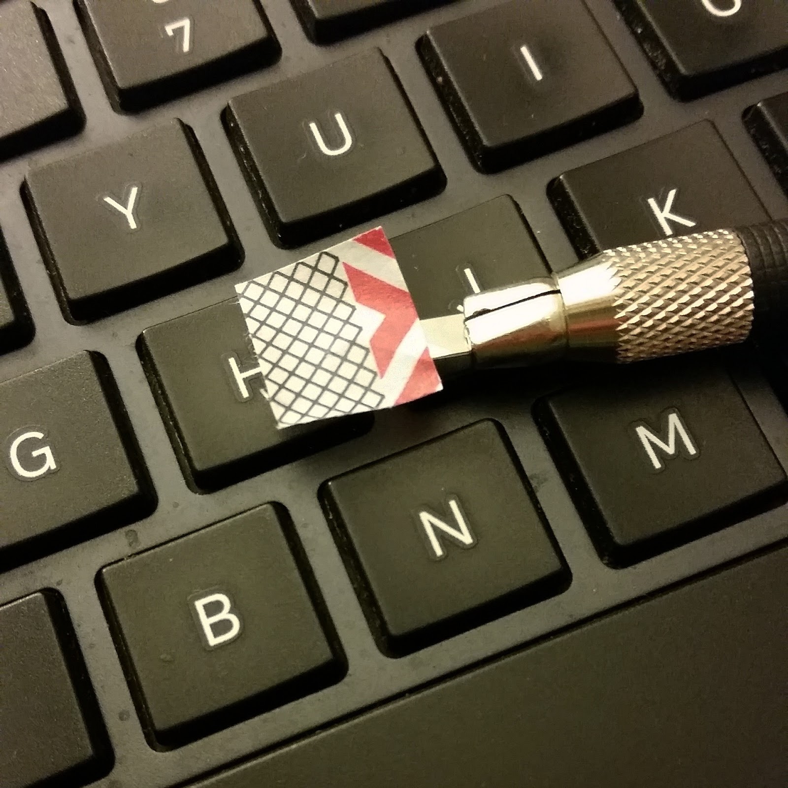 Domesticraft: Colorful DIY Washi Tape Keyboard Tutorial Part 1