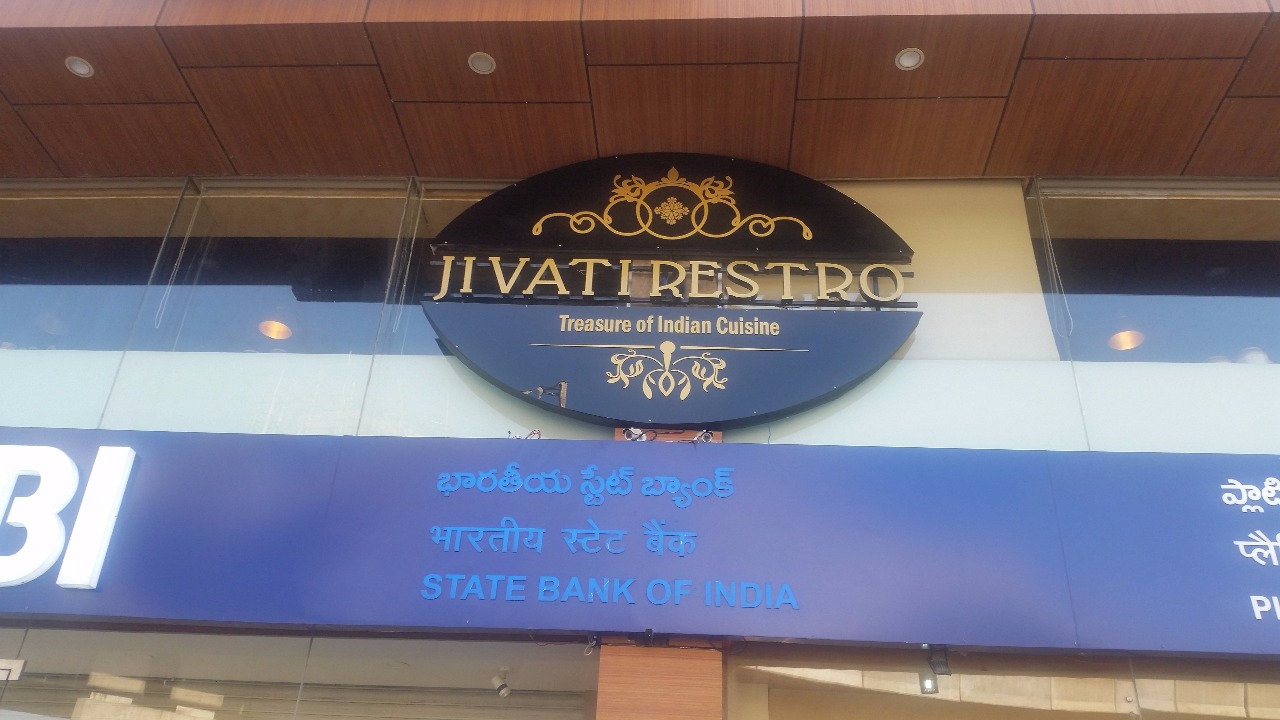 Jivati turns Non-Vegetarian and How! | Foodaholix