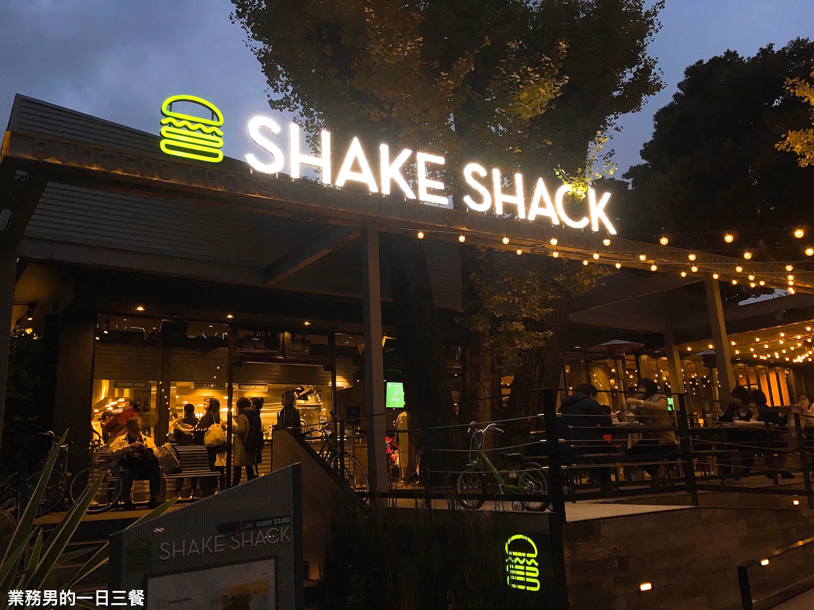 「東京」「明治神宮外苑」再訪SHAKE SHACK。Shroom Burger 美味太驚艷