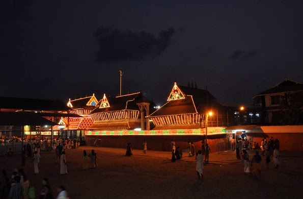 Temples in Kerala: Guruvayoor Temple - Thrissur