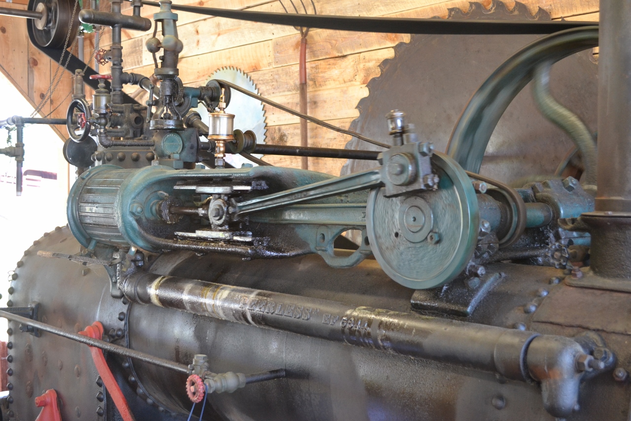 The Iron Mule: Peerless Portable Steam Engine