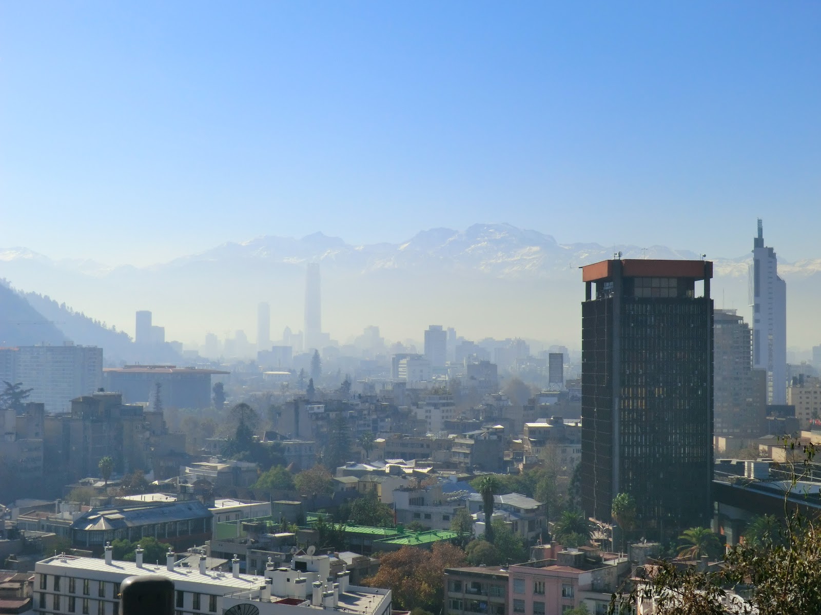 Millions miles from here: Santiago du Chili, capitale en pleine expansion