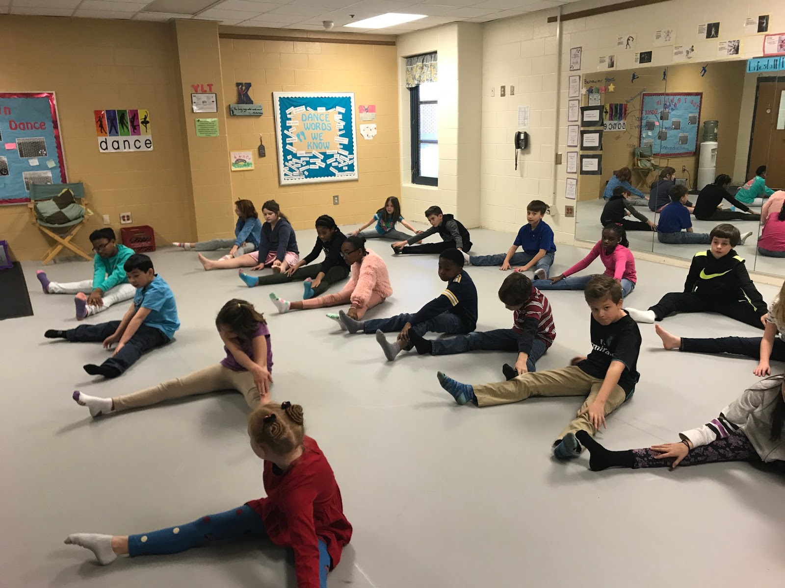 The Round Top Review: New RTE Dance Floor!