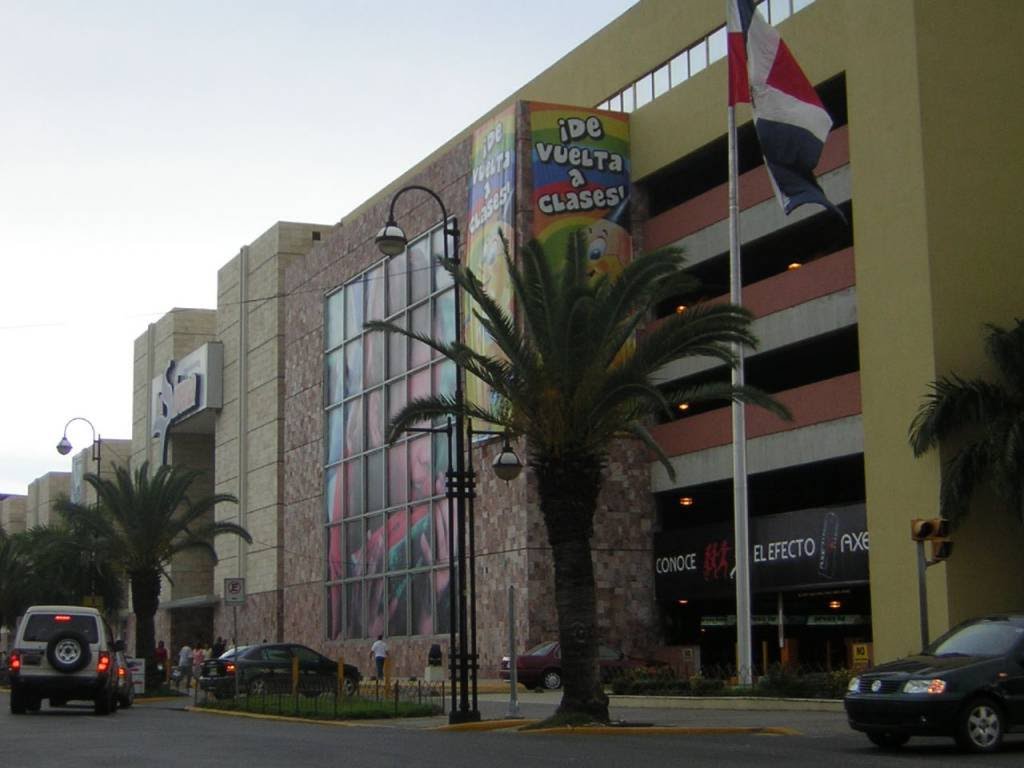 Conato de incendio afecta área cocina de Sirena Multicentro