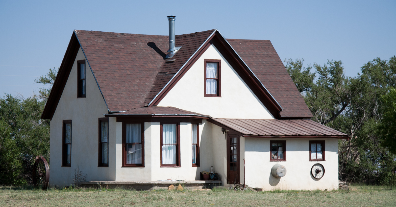 Sixgun Siding: Old House 8