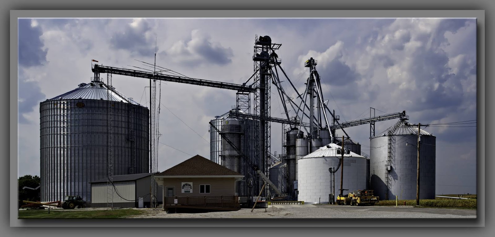 Coulterburg, USA: Day 273 Leonore, Illinois