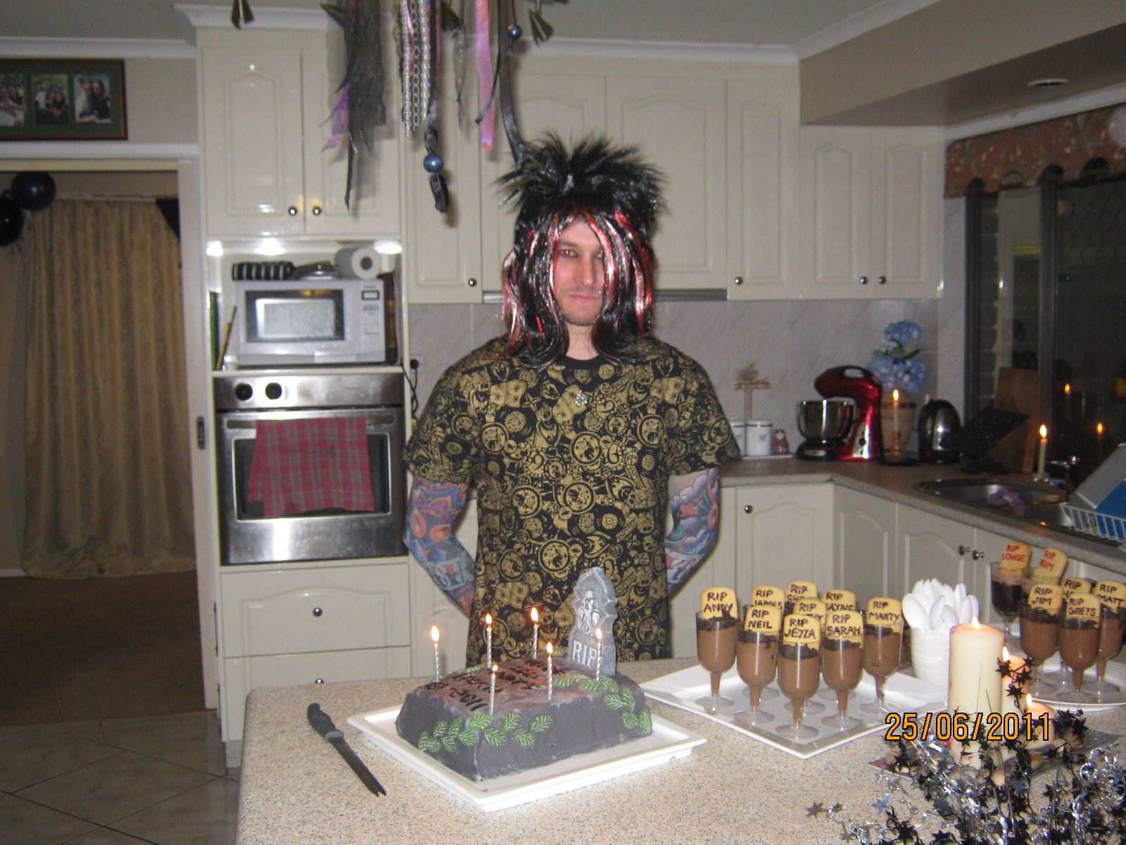 Sublime Shambles of a Shell: 30th Birthday Party - Perfectly Emo