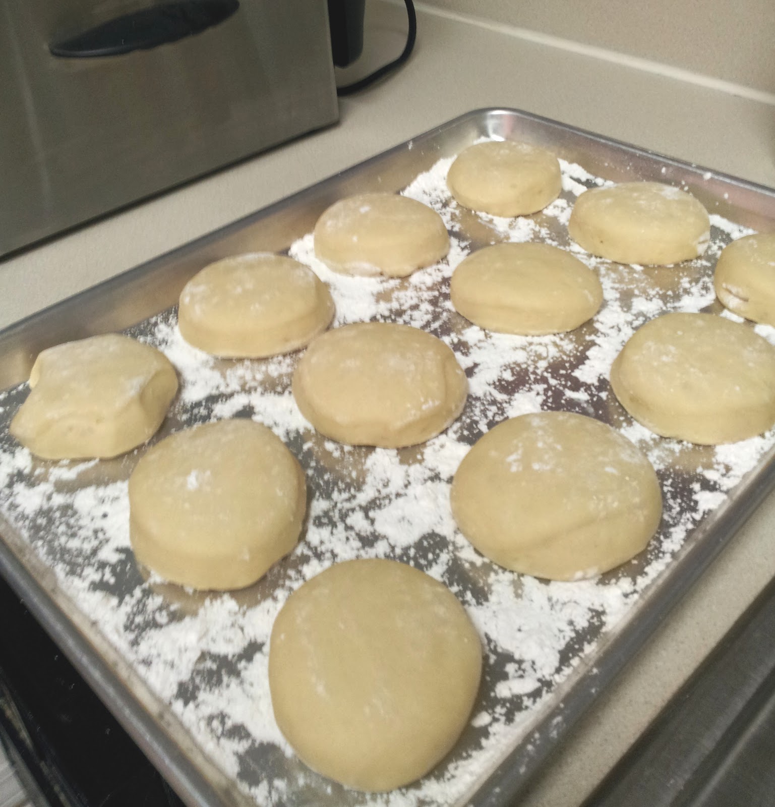 ajc patisserie: Making Beignets