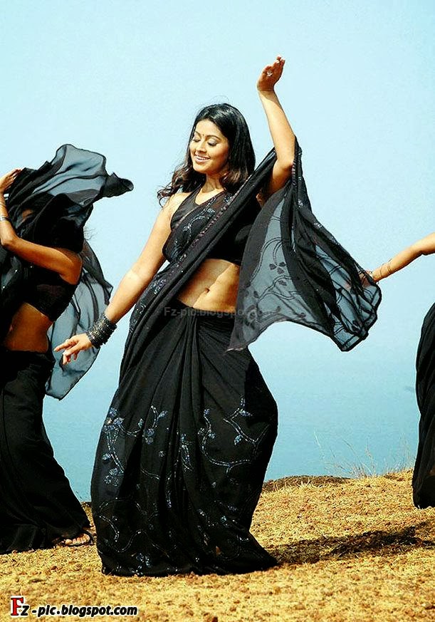 Indian fashion: Telugu actress Suhasini Rajaram Naidu