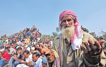 Tablighi Jamaat Ijtema: Bishwa Ijtema Photo